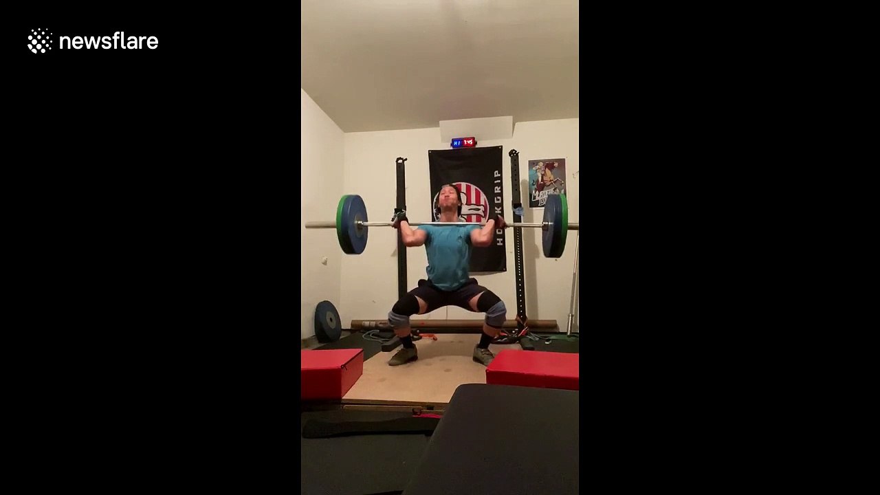 San Diego powerlifter gets a power-fail - video Dailymotion