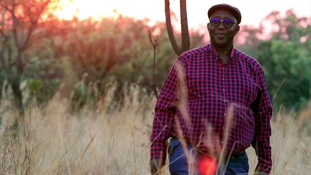 Bishop Mpho Mofokeng - Moya Waka(Official Music Video) - video Dailymotion