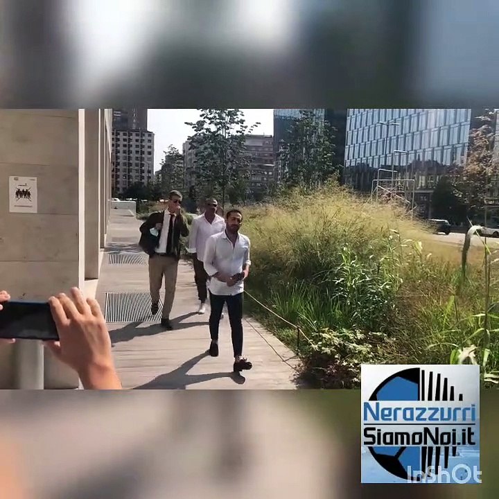 Giuseppe Riso all'uscita dalla sede dell'Inter - Video Dailymotion