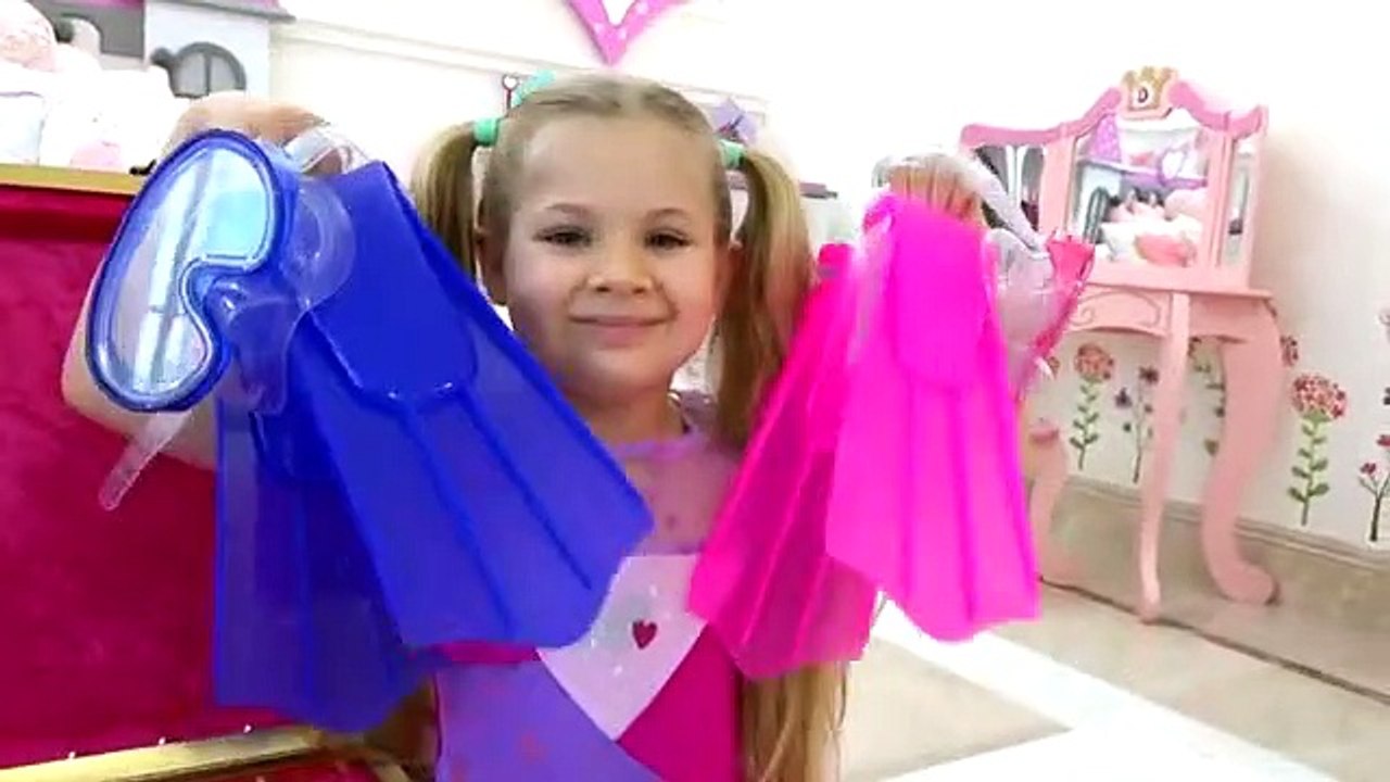 Diana_and_Roma_Funny_Swim_Story_Cartoon_for_Kids(360p) - video Dailymotion