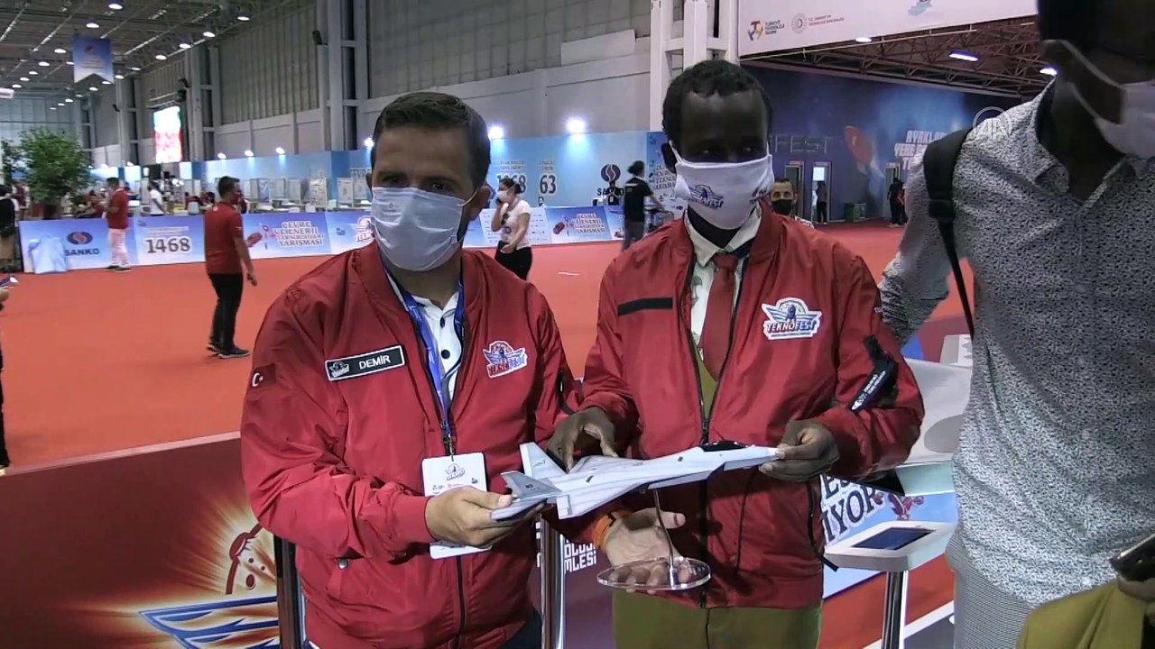 Somalili genç yetenek Guled Abdi TEKNOFEST'te - GAZİANTEP - Dailymotion ...