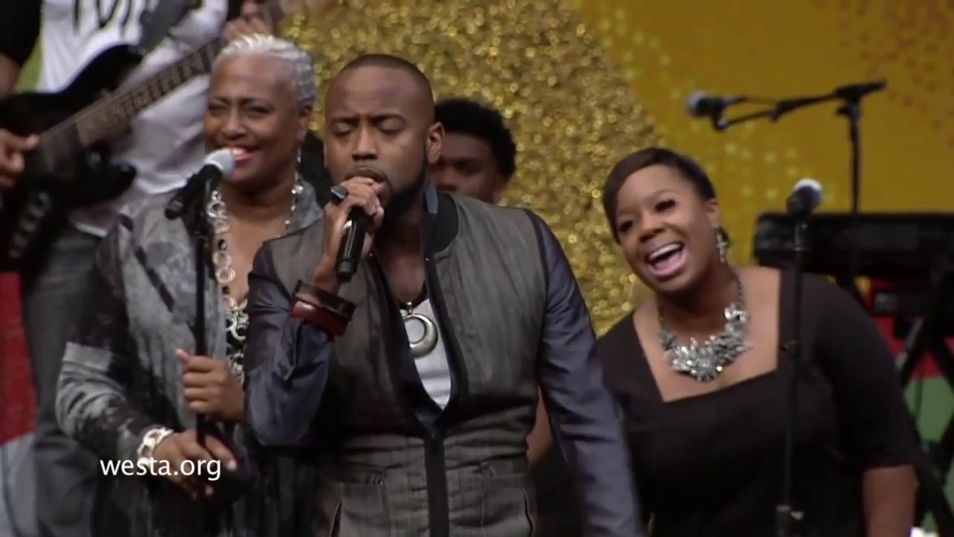 On The Stellar Awards Gospel Singer Tonex And Snoop Dog