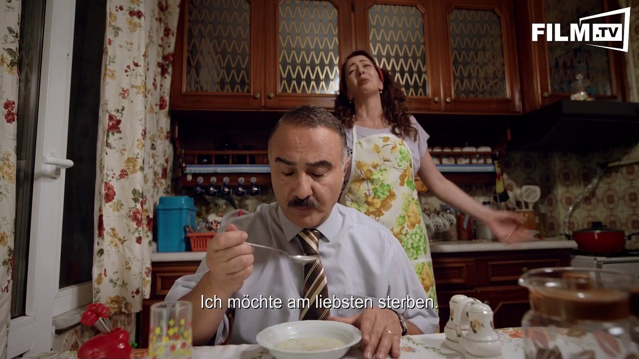 Kara Bela - Trailer - Filmkritik (2015) - Trailer - video Dailymotion