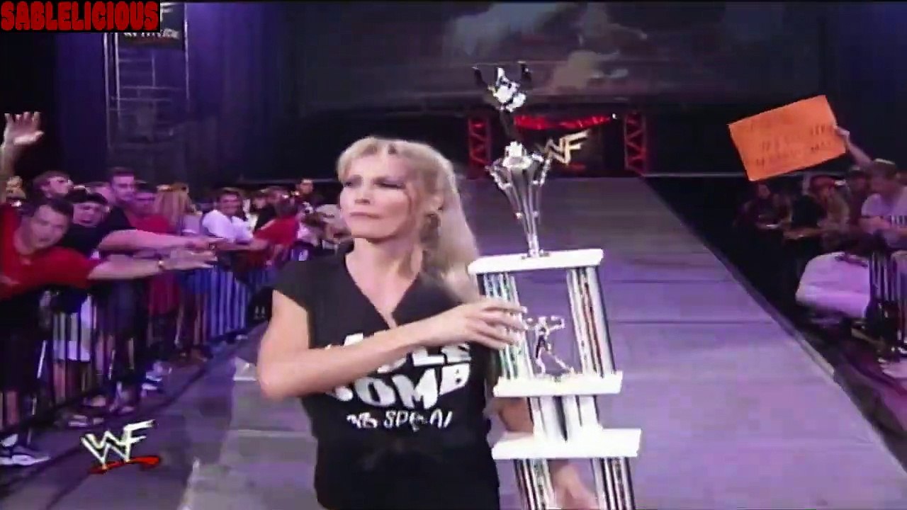 Sable vs Jacqueline Arm Wrestling Contest Raw August 17, 1998 - Video ...