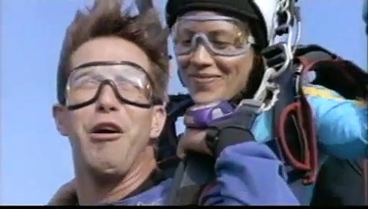 Cutaway (Trailer HD) - Video Dailymotion