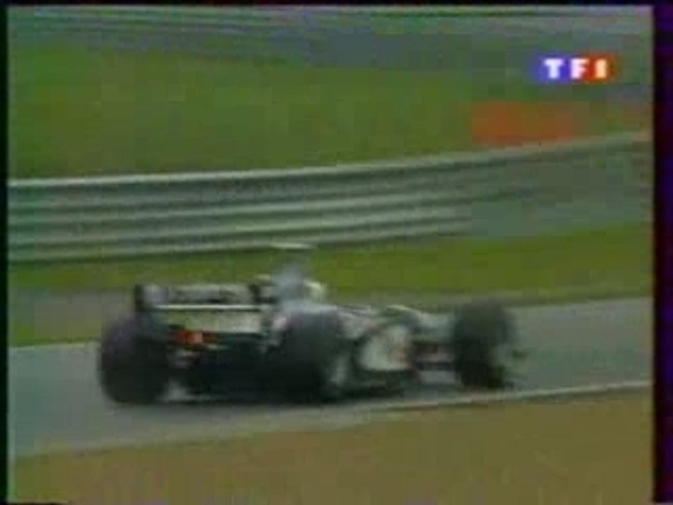 Résumé GP F1 SPA 1998 ( crashs à gogo ) - Vidéo Dailymotion
