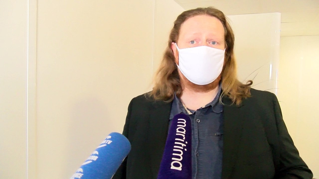 Pour Noël, Gaby gate ses habitants et ses co - Vidéo Dailymotion