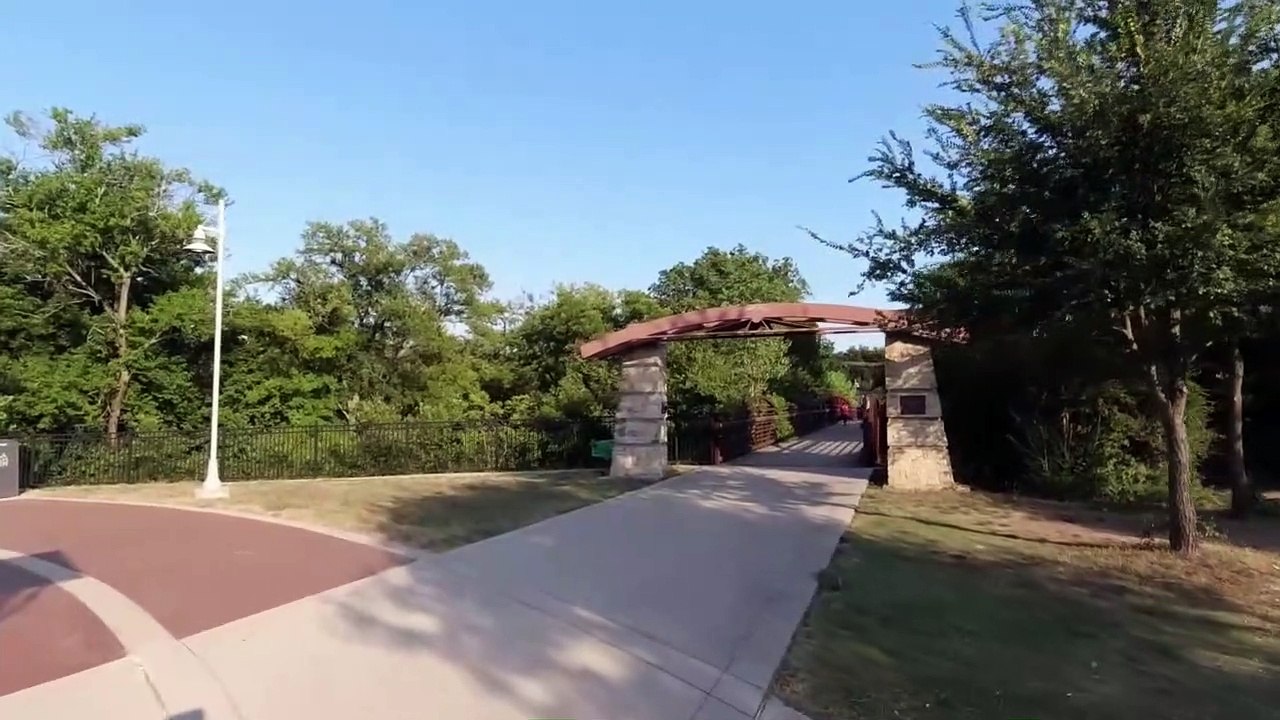 Urban Running Dallas Texas High Five Interchange - video Dailymotion