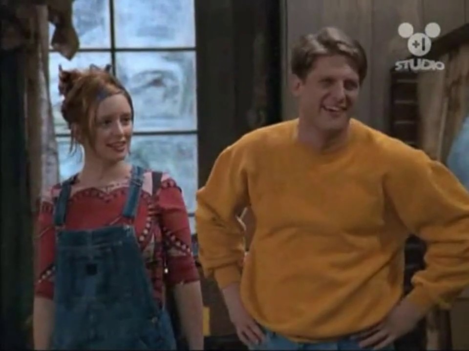 Two of a Kind - 1x16 - Carrie Moves In - video Dailymotion