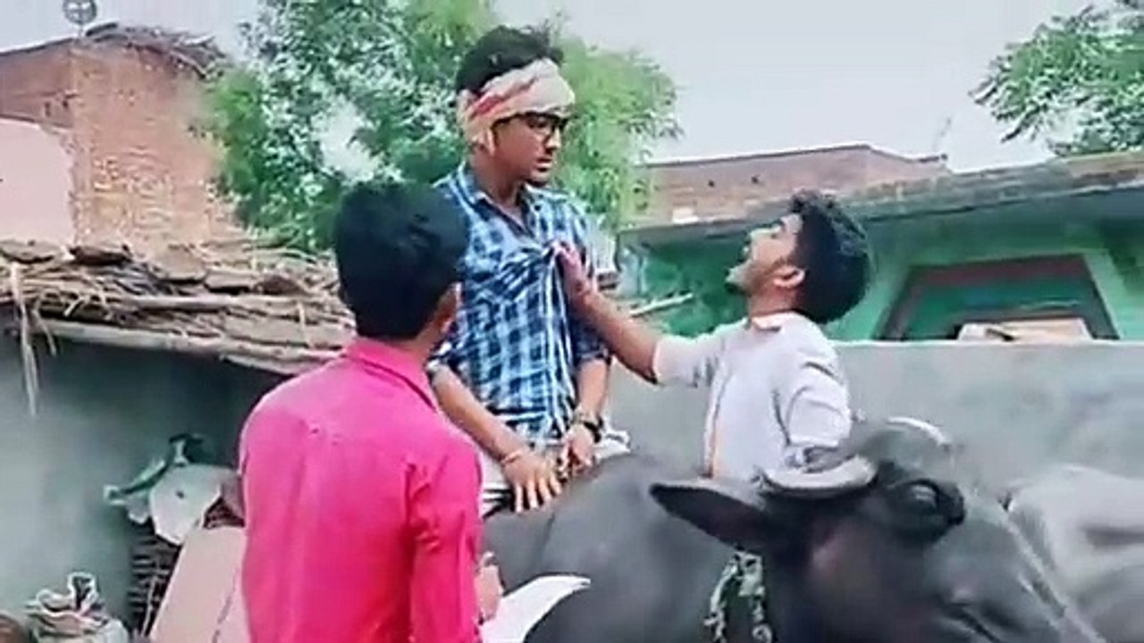 Fore wheeler Mein helmet - video Dailymotion