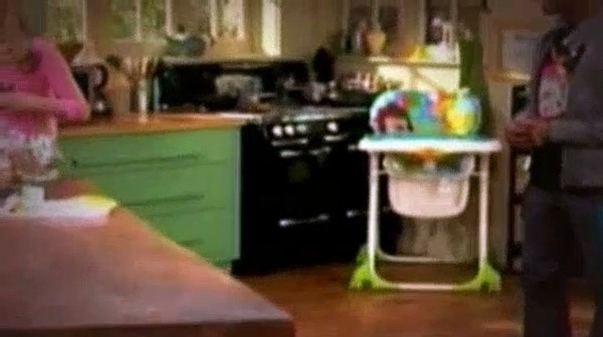 Good Luck Charlie Kitchen