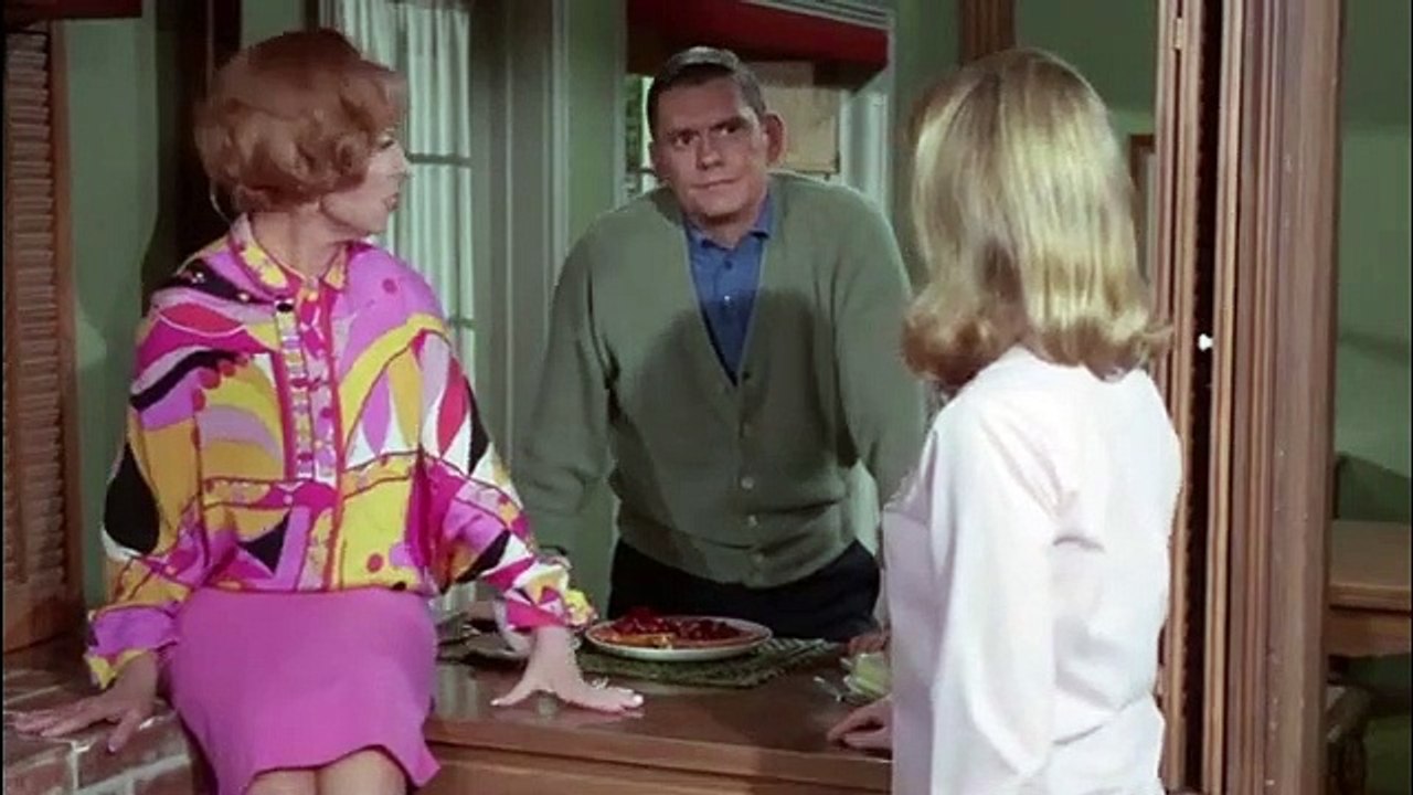 Endora Conjures Up A Car For Darrin | Bewitched - Dailymotion Video