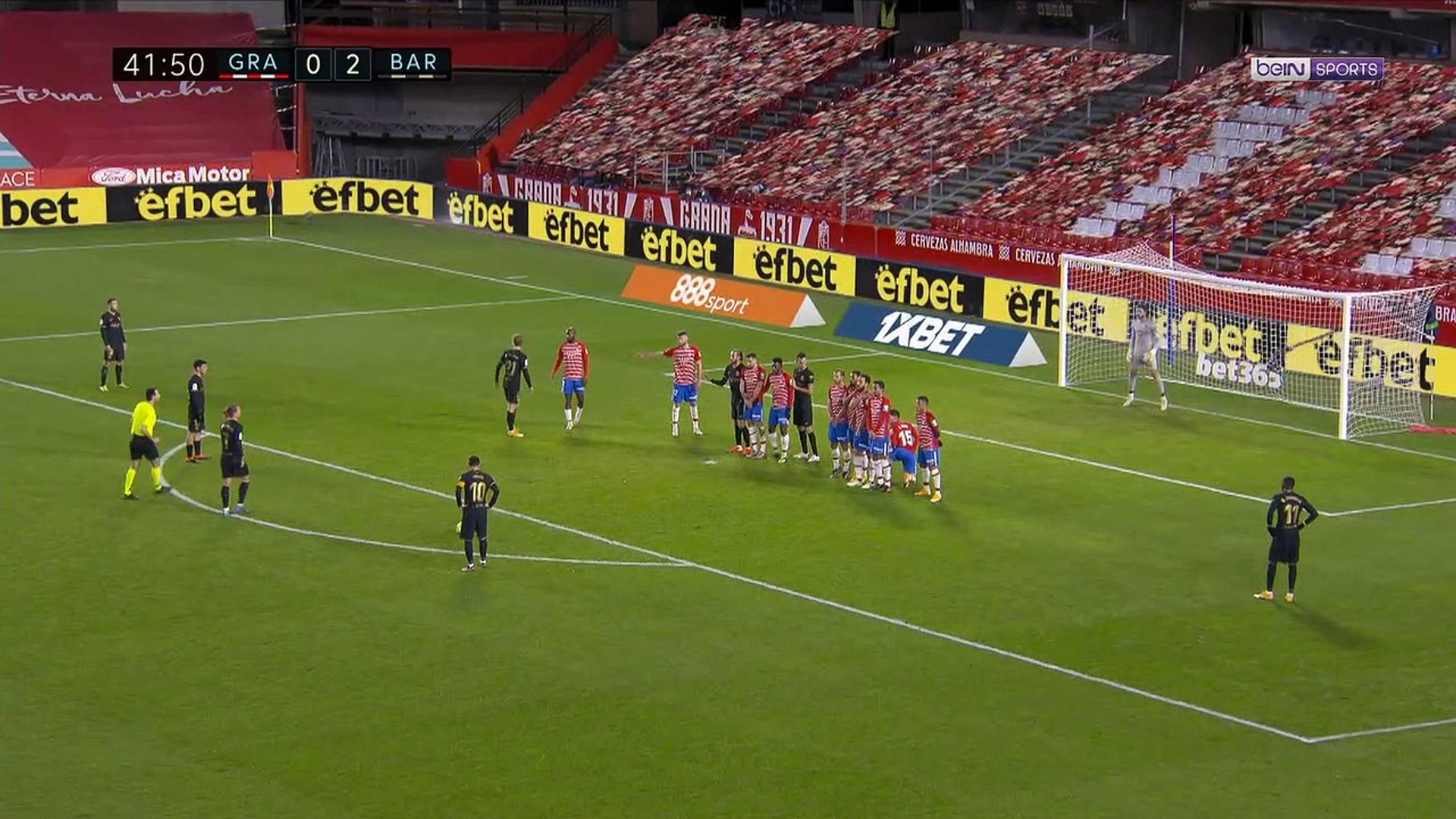 La Liga : Lionel Messi, un coup franc pour le doublé