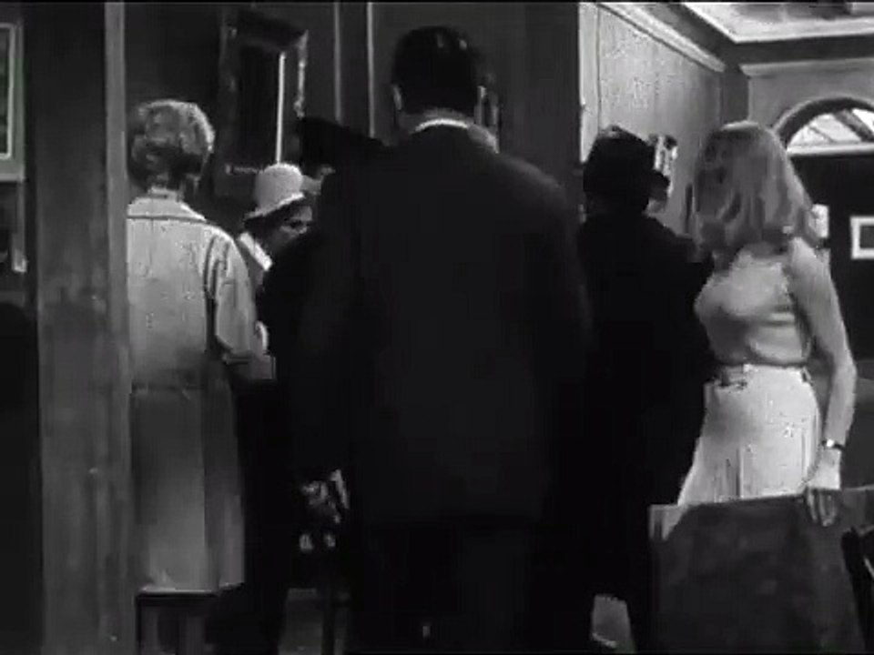 Allo police saison 01 épisode 24 part 1/2 - Dailymotion Video