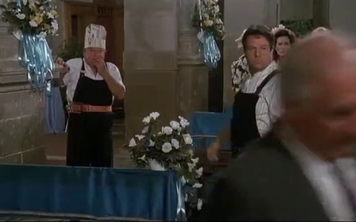 Le Comiche (Film Completo -primo tempo) con Paolo Villaggio e Renato ...