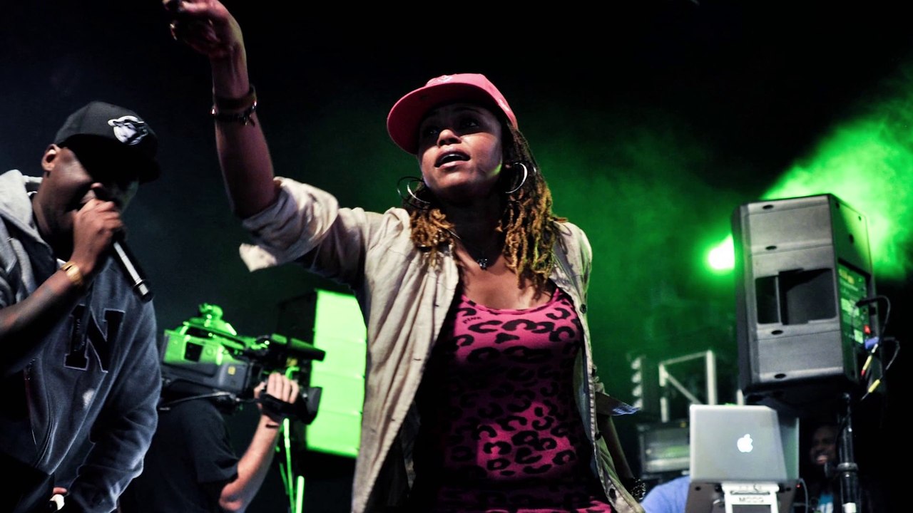 Vol.02E45 - On This Mic by Michie Mee released in 1988 - 40 Years of ...