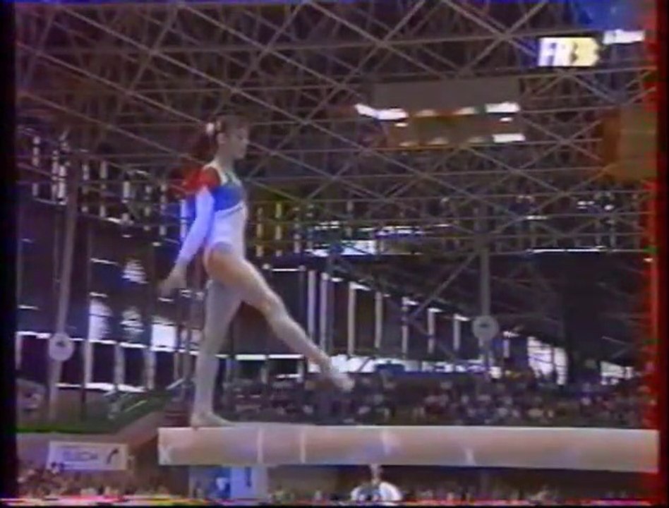 Vanda Hadarean - BB EF - 1992 European Gymnastics Championships - video ...