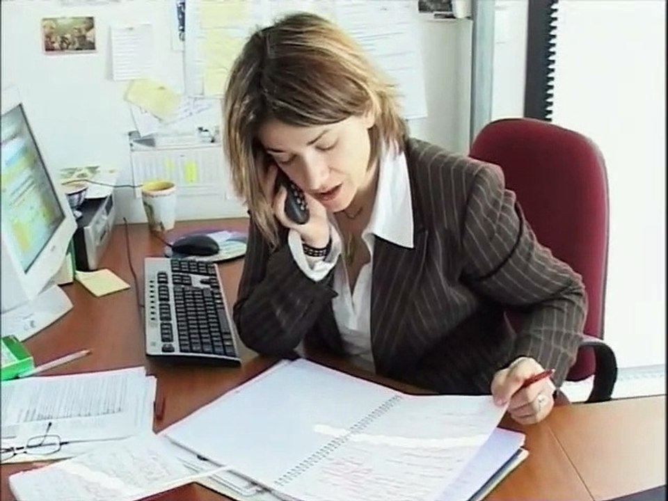 Entre le marteau et l'enclume, atelier documentaire - Vidéo Dailymotion