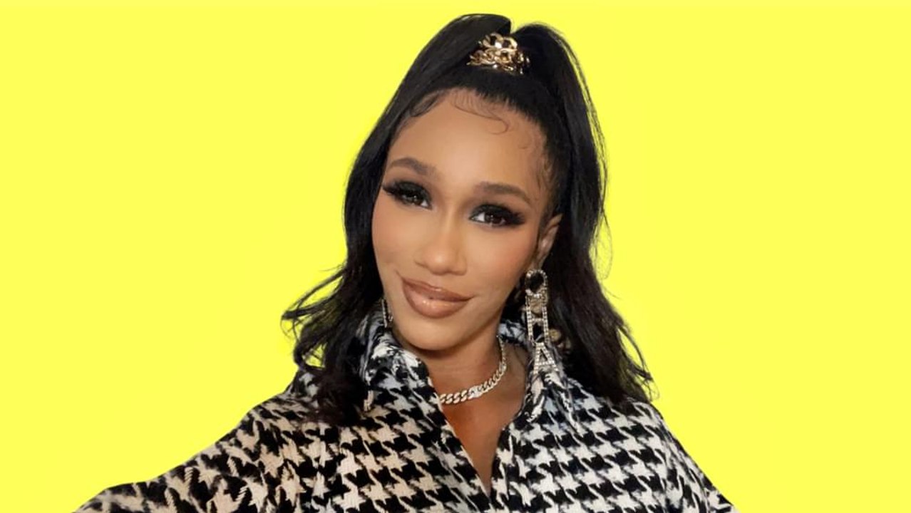 BIA "Same Hands" Official Lyrics & Meaning | Verified - video Dailymotion