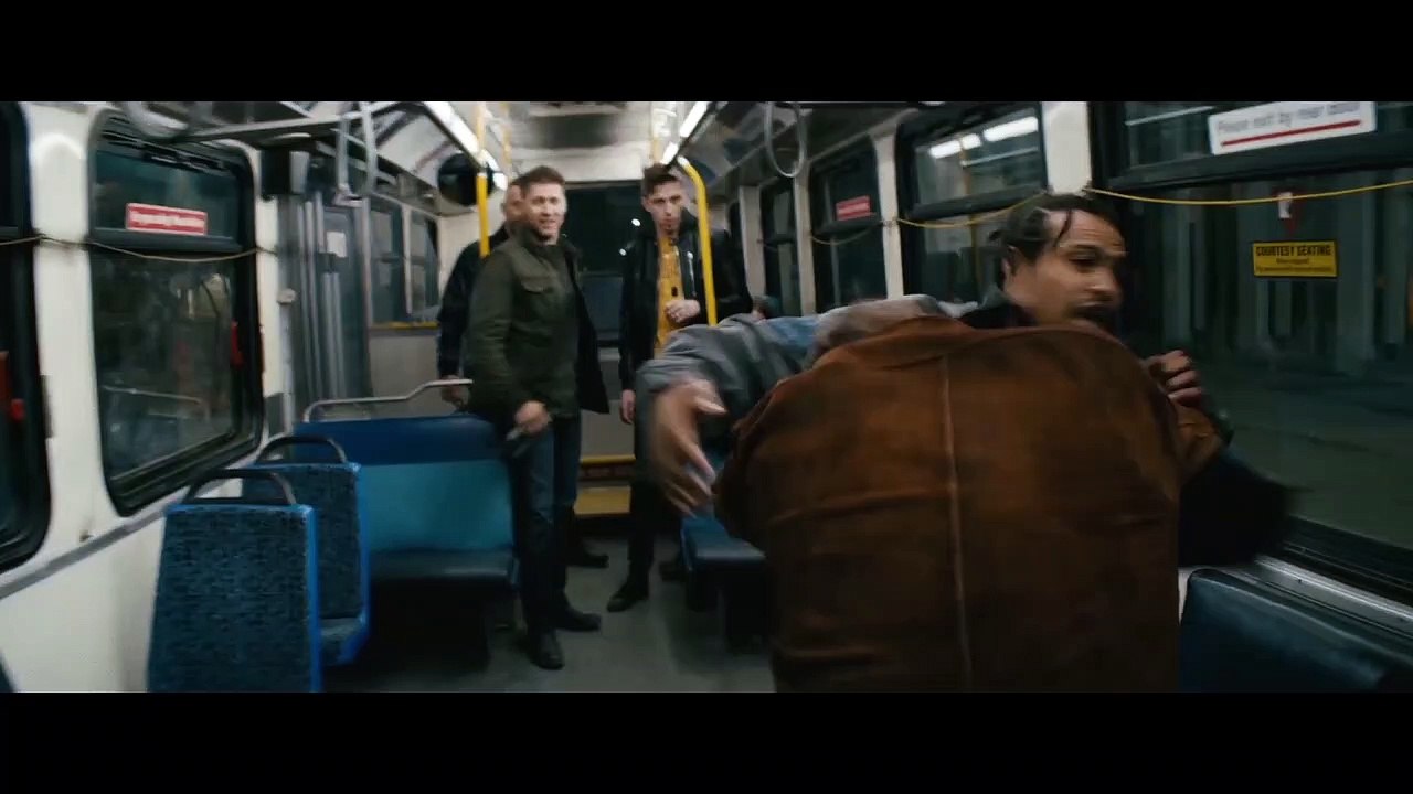 Nobody Movie Clip - Bus Fight - video Dailymotion
