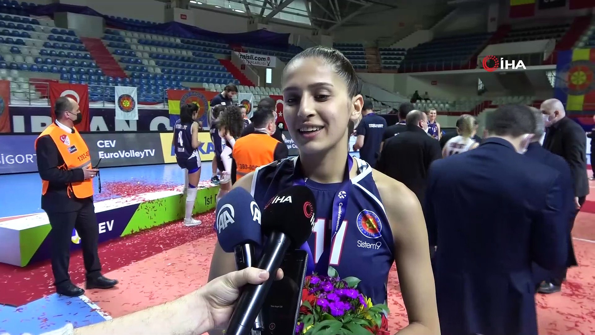 Derya Cebecioğlu Hangi Okuldan Mezun?