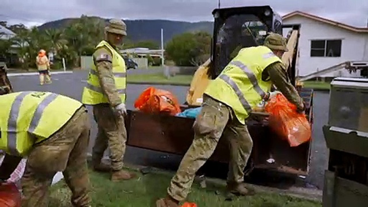 ADF troops on the ground helping with recovery effort - video Dailymotion