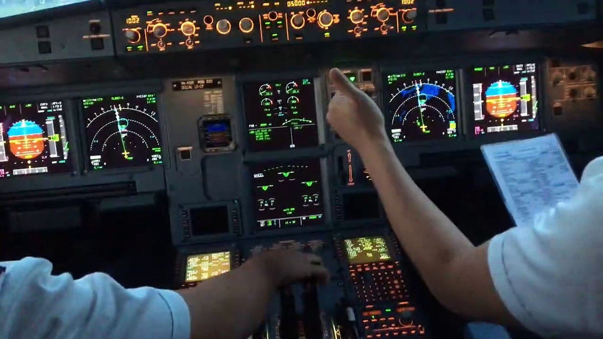 Airbus A320 Cockpit Takeoff