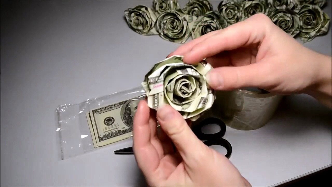 Diy Rose Dollar Money Origami Flower Gift Bills Paper Tutorial - video ...