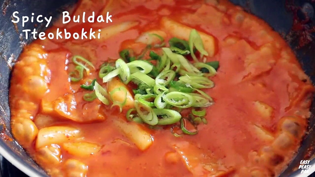 Creamy & Spicy Buldak Tteokbokki | Korean Spicy Rice Cake Recipe ...