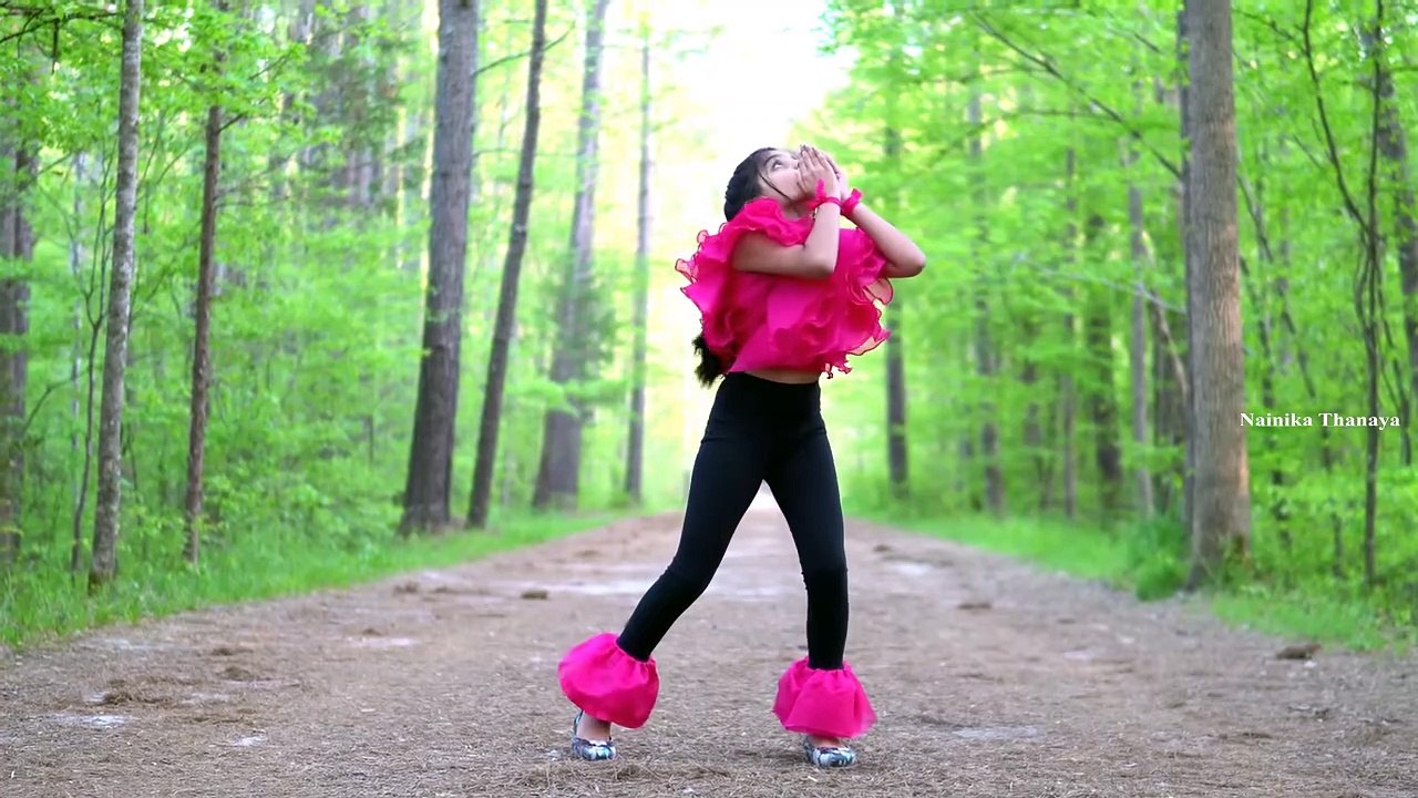 Enjoy Enjaami | Dance Cover | Nainika & Thanaya | Solo Performances ...