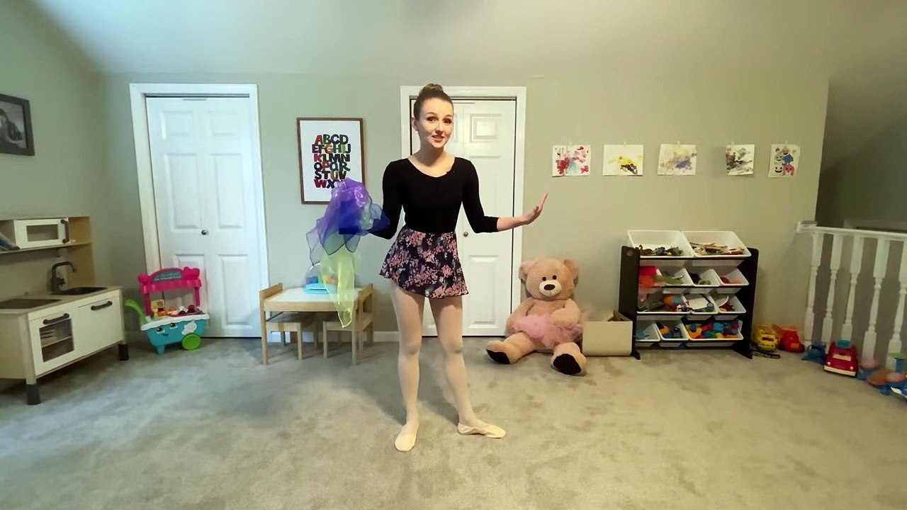 Freeze Dance & Curtsy - video Dailymotion