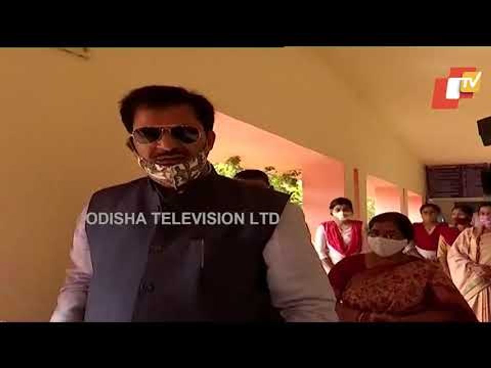 Education Minister Sameer Dash's Surprise Visit At Vanivihar High ...