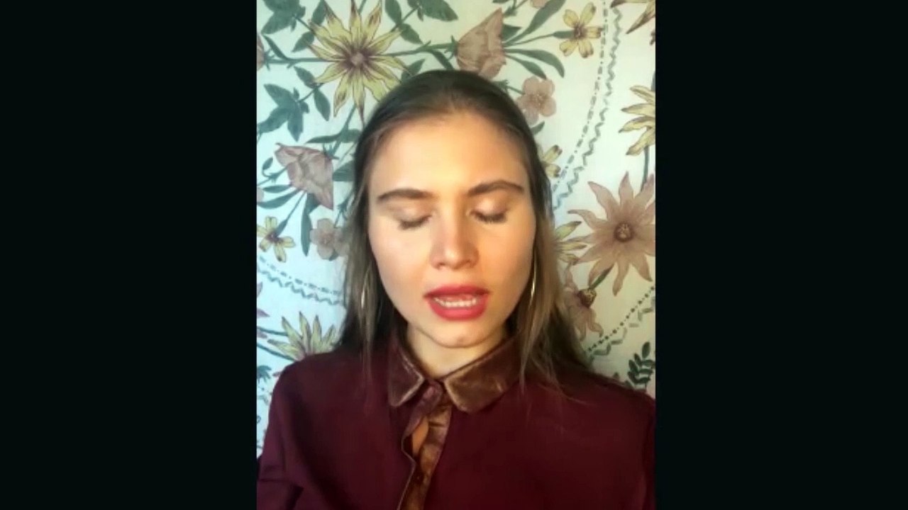 Entrevista con la cantante Claire Delic - 040621 - Vídeo Dailymotion