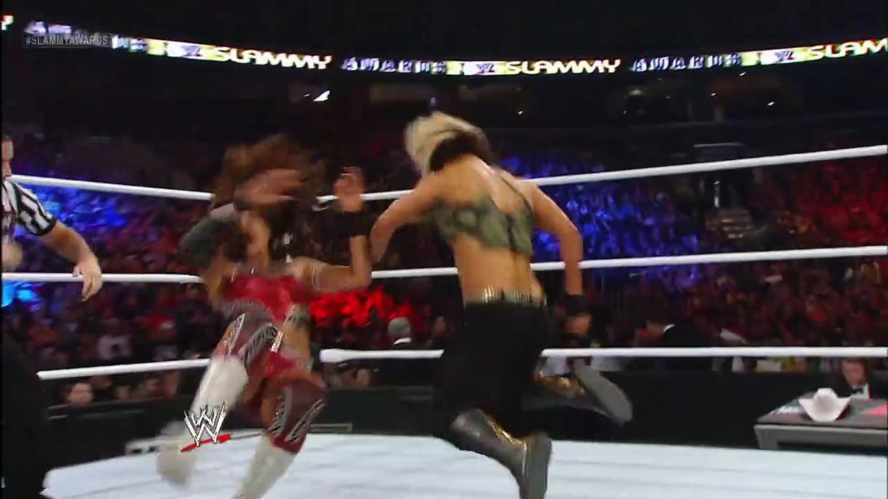 Eve Torres Vs Kaitlyn - Raw Dec 17, 2012 - Vídeo Dailymotion