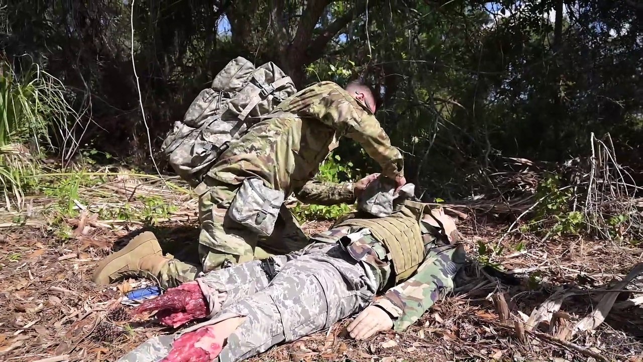 US Military • Tactical Combat Casualty Care - video Dailymotion