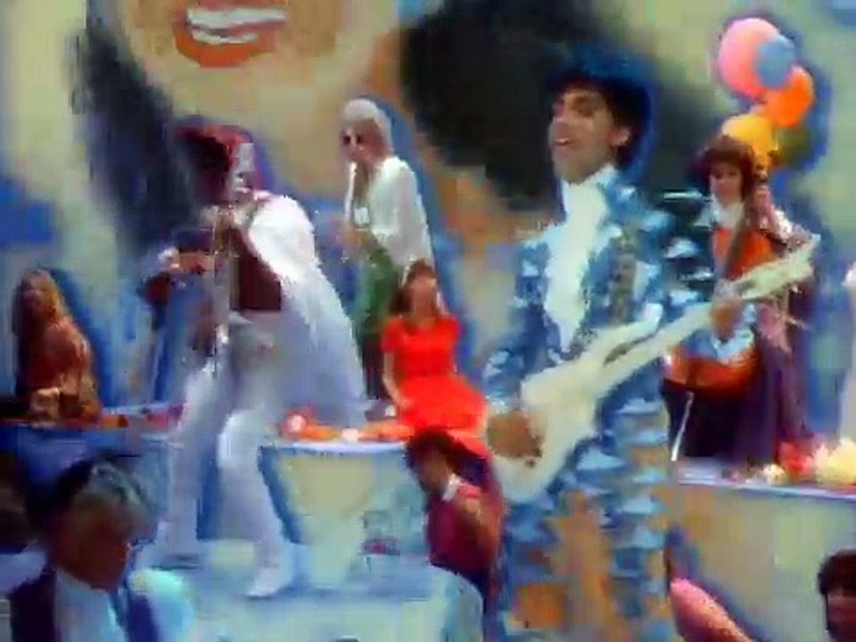 Prince & The Revolution - Raspberry Beret (Official Music Video ...