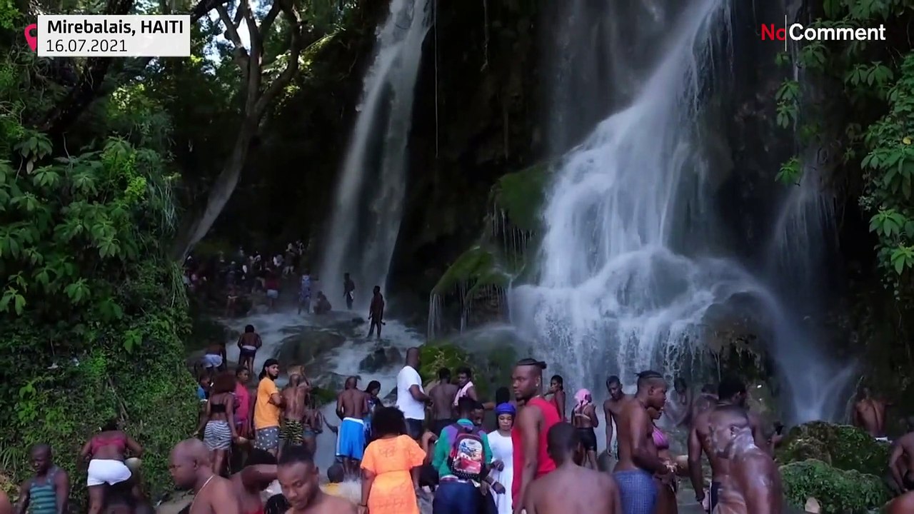 Haïti : un pèlerinage vers la cascade de Saut-d'Eau, dans un contexte d ...