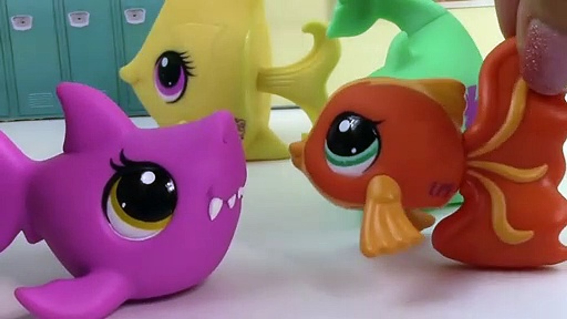 Littlest Pet Shop Shark