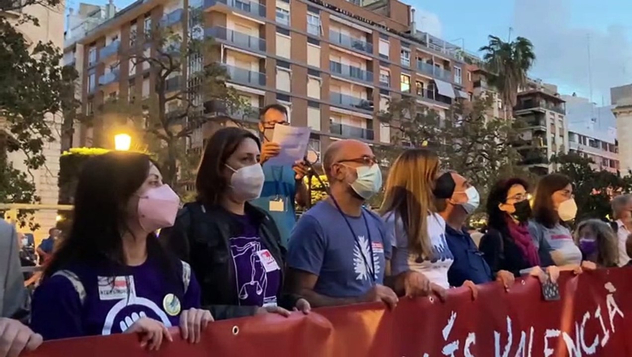 Parlament final de Toni Gisbert en la manifestació de la Comissió del 9 ...
