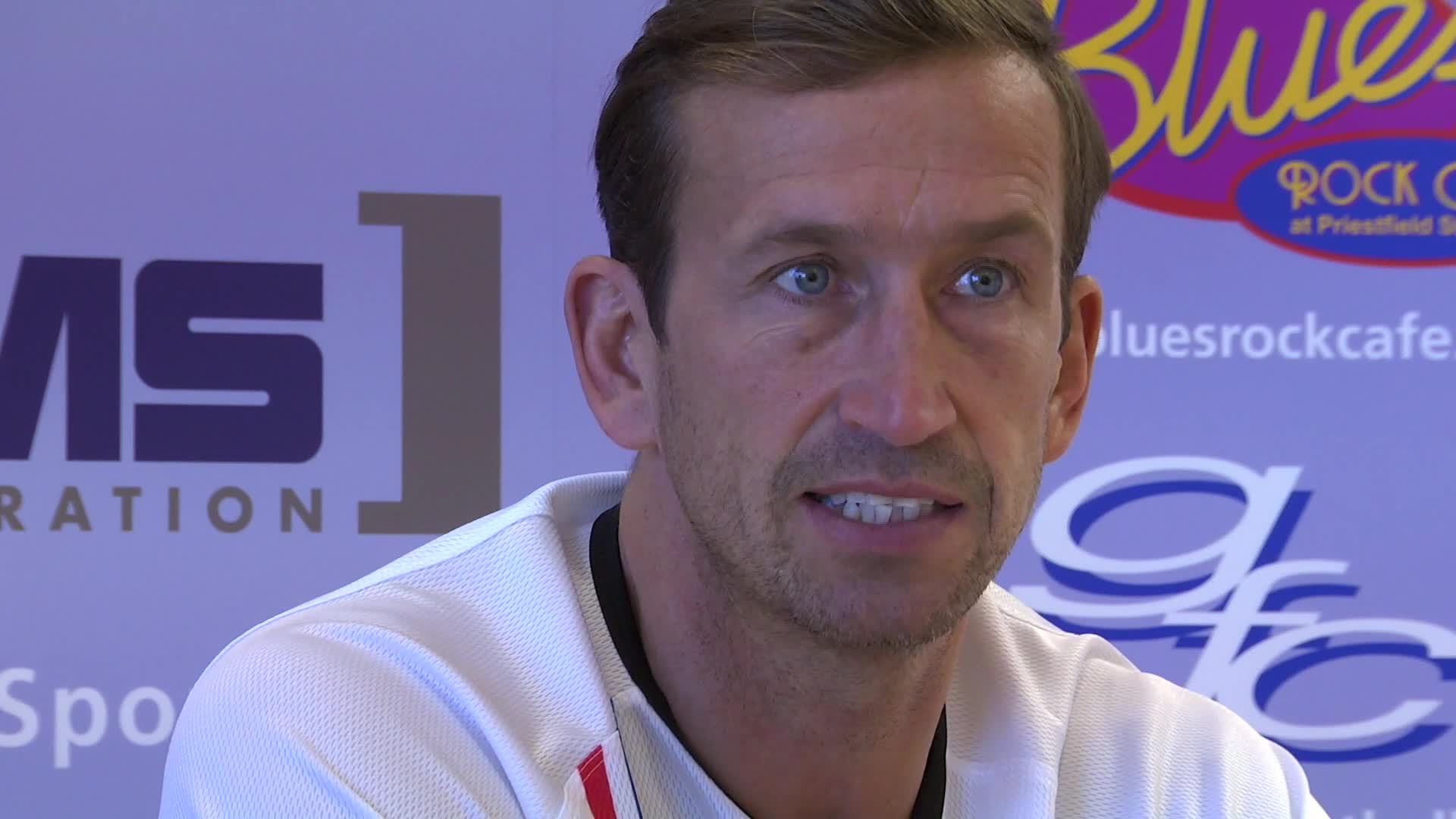 Justin Edinburgh looks ahead to Barnsley clash after first defeat