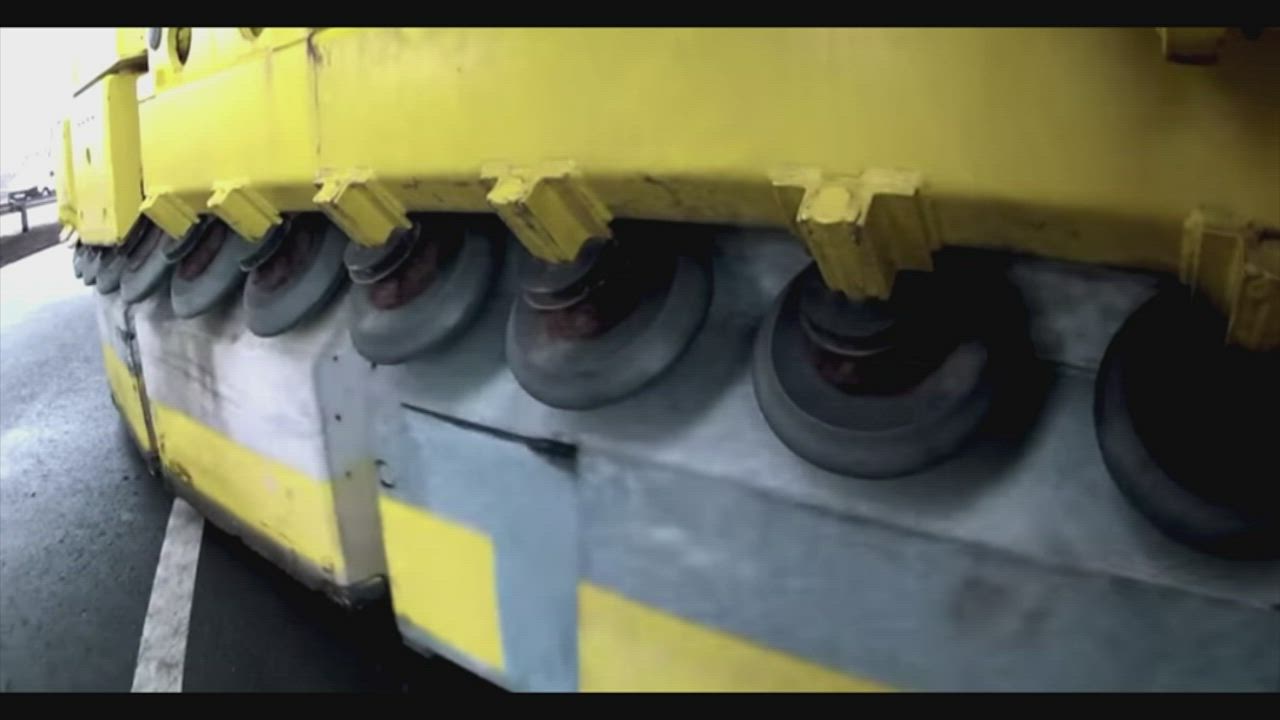 Removable concrete barriers