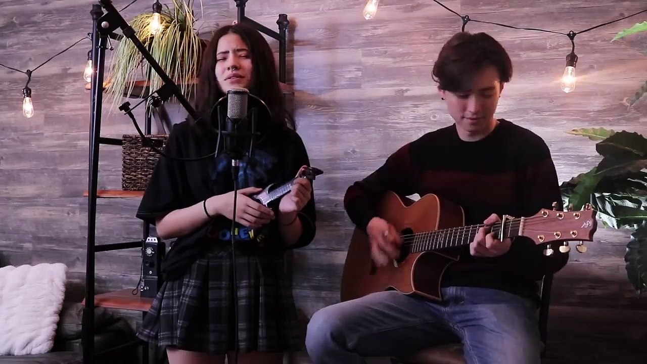 Let her Go - Passenger - Cover ft. Renee Foy (Vocal - Acoustic ...