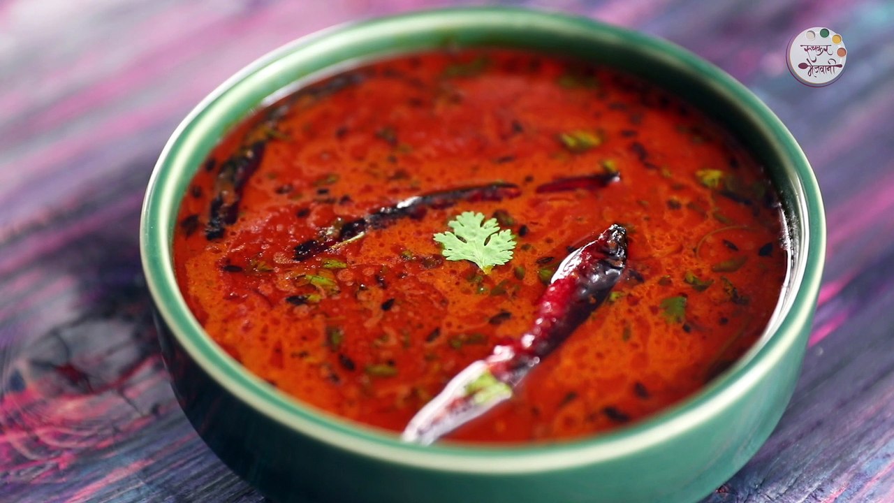 Udadache Varan in Marathi | Spicy Split Black Gram Curry | झणझणीत ...