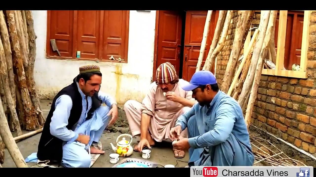 Pashto Funny Video by Charsadda Vines - Da Sada Gull Charga - video ...