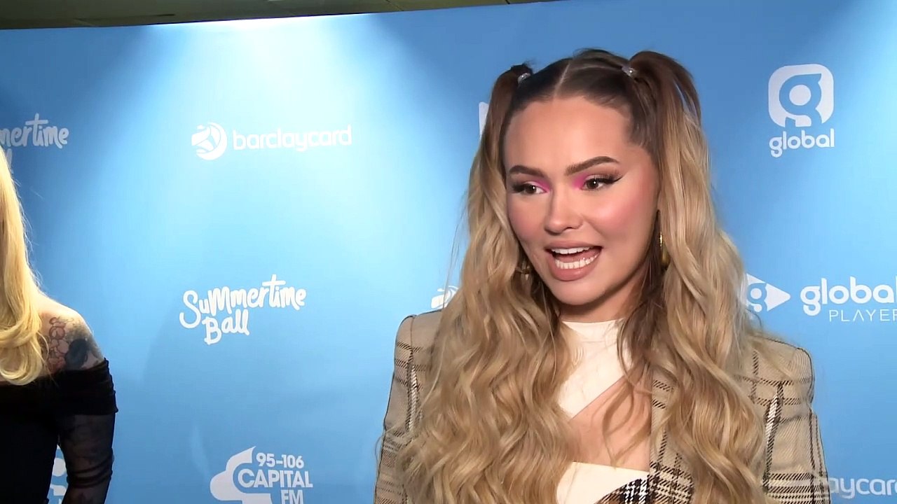 Talia Mar Talks KSI, Pickles and New Music - video Dailymotion