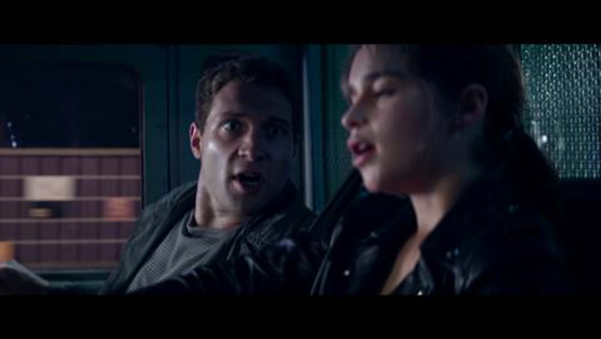 Terminator Genisys Kissing Arnold Schwarzenegger Takes Selfie With