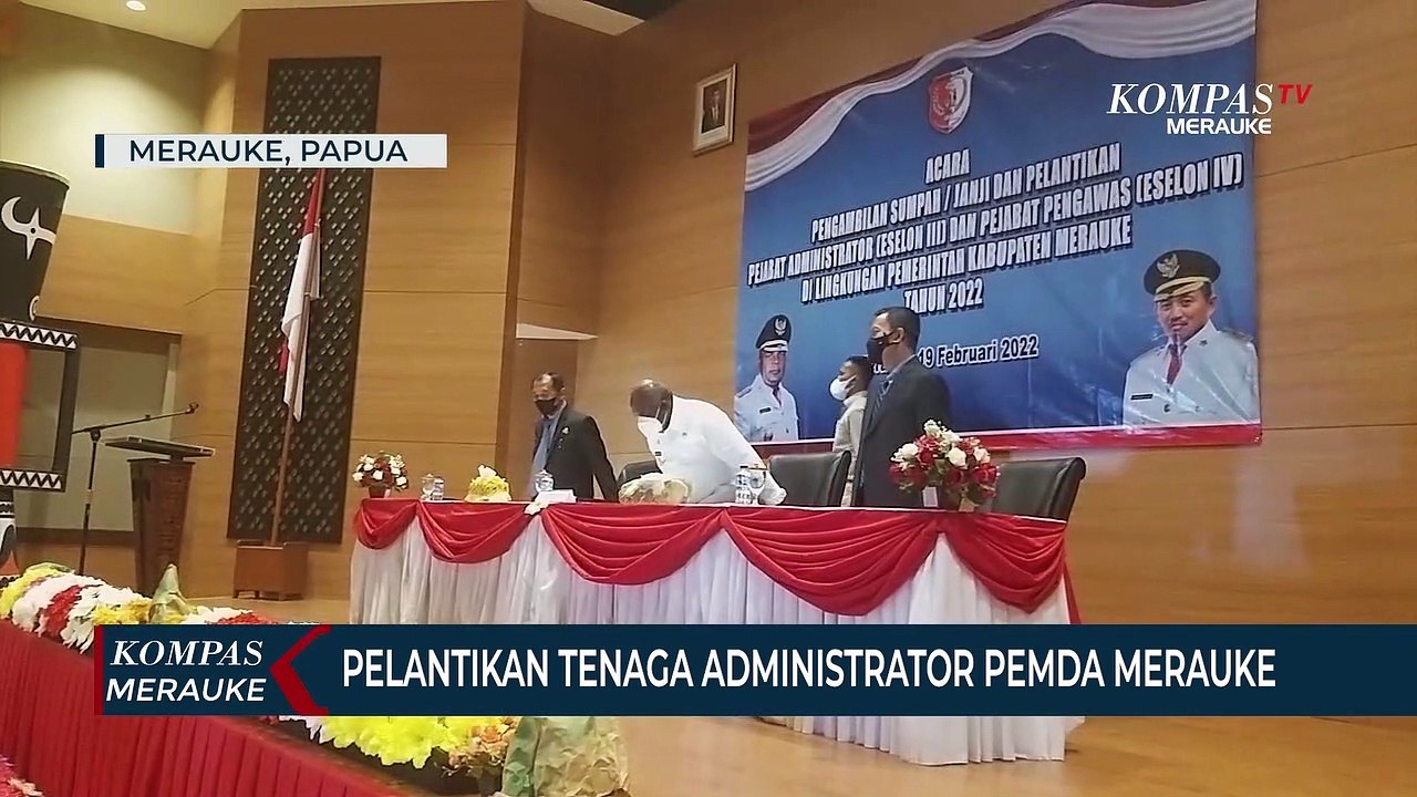 Pelantikan Tenaga Administrator Pemda Merauke - Video Dailymotion
