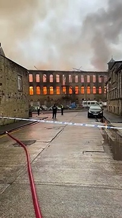 More Dalton Mills fire footage - Ben Lazenby - video Dailymotion