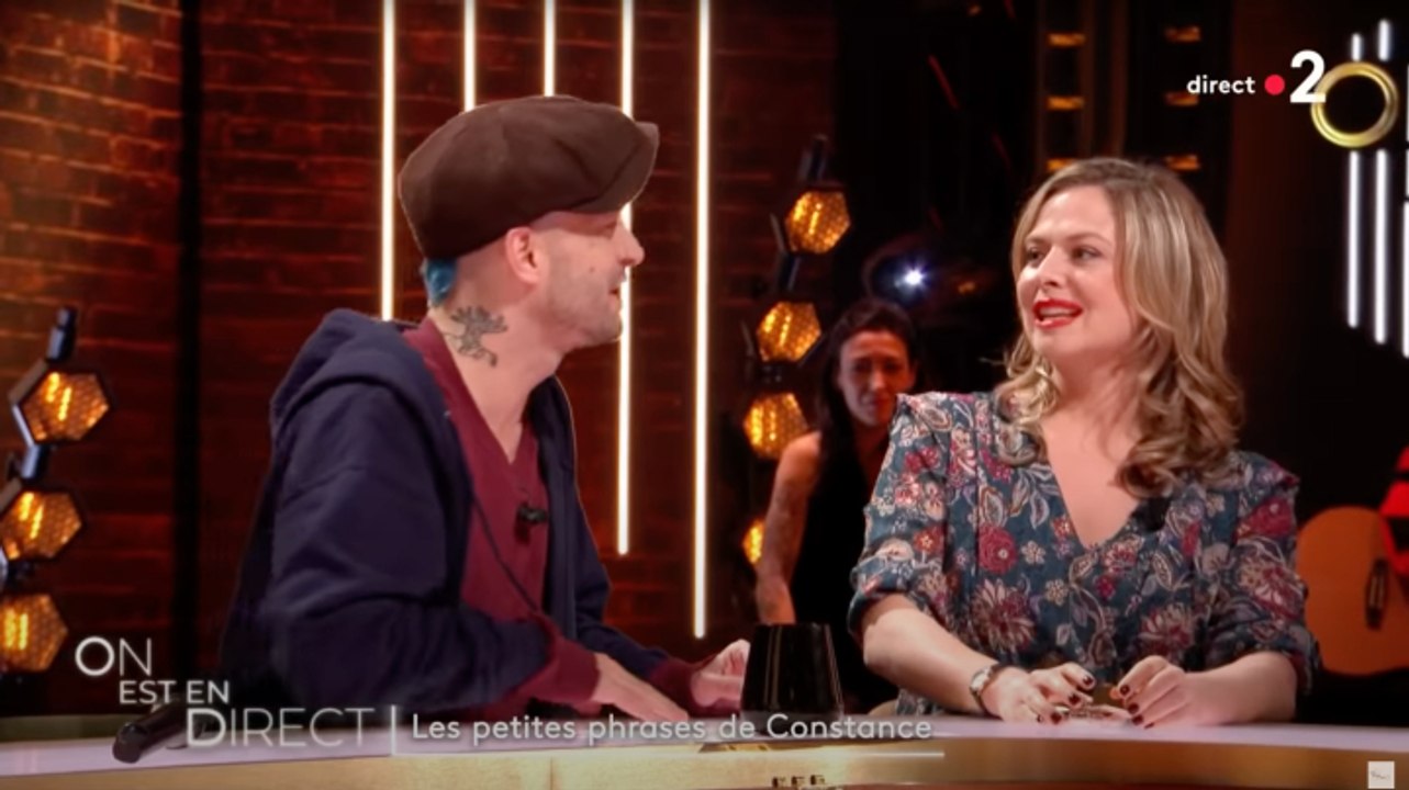 L'humoriste Constance très, très gênée par le chanteur Soan - Vidéo ...