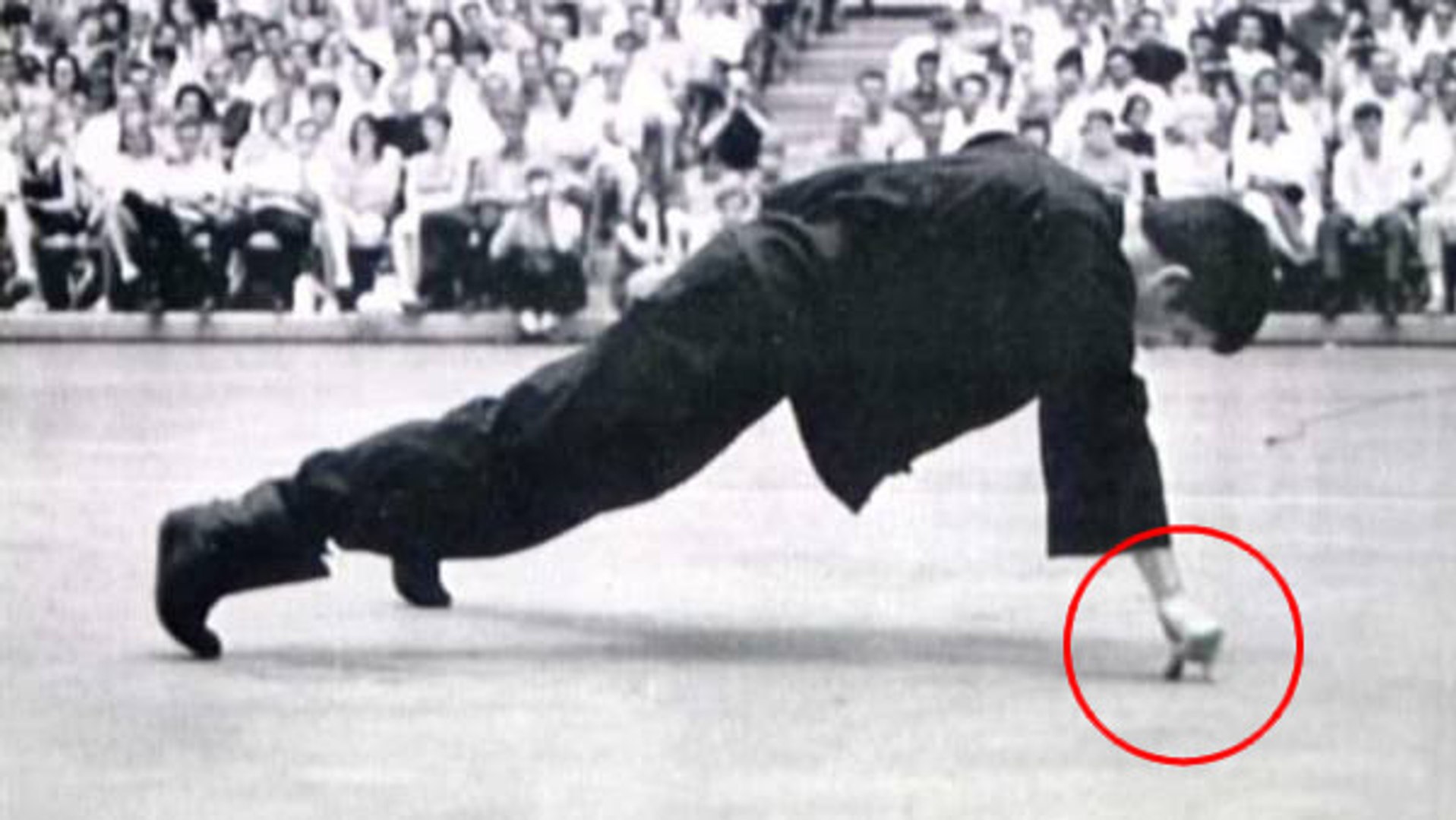 Pompes Avec Un Doigt De Bruce Lee Pompe Sur 2 Doigts, Bruce Lee En